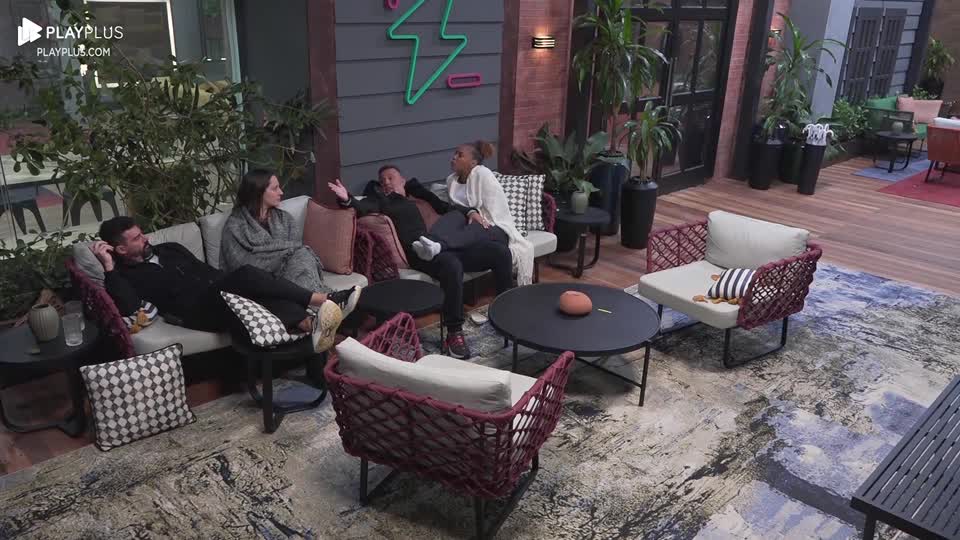 Carol explica para Talira sobre conversa com Dhomini | Power Couple ...