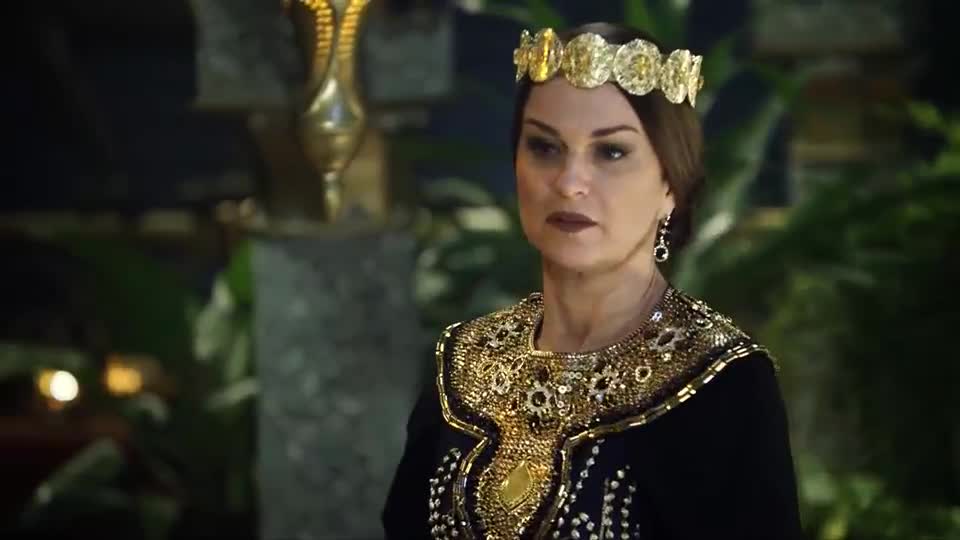 Amitis ameaça Beroso caso ele se vire contra a família real | O Rico e ...